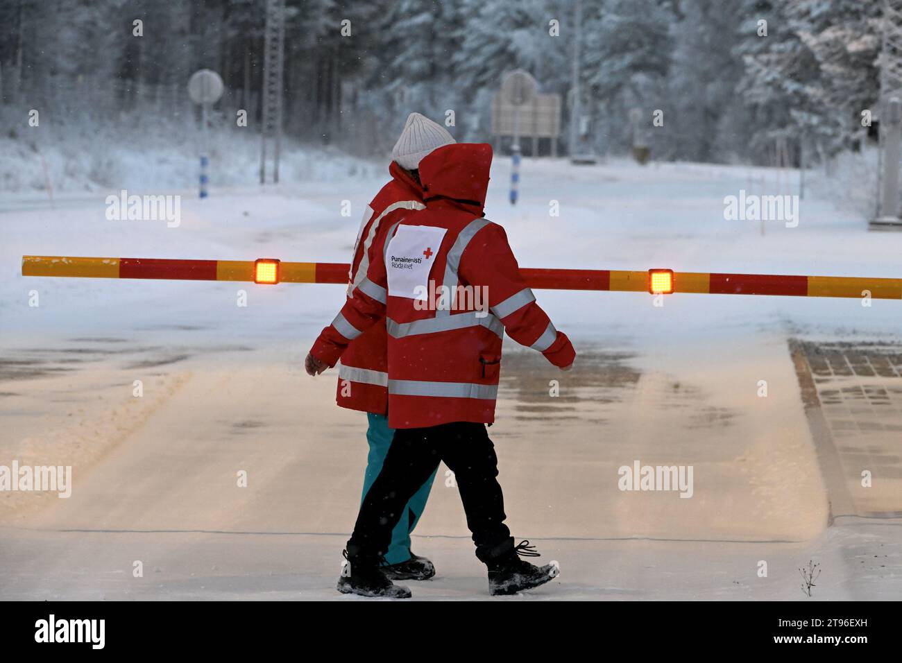 Salla, Finland. 22nd Nov, 2023. Finnish Red Cross volunteers at the ...