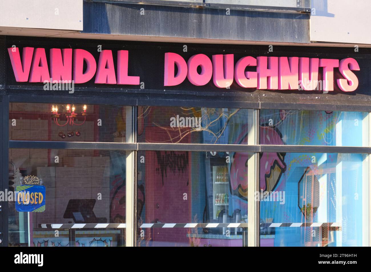 Vandal doughnuts hi-res stock photography and images - Alamy