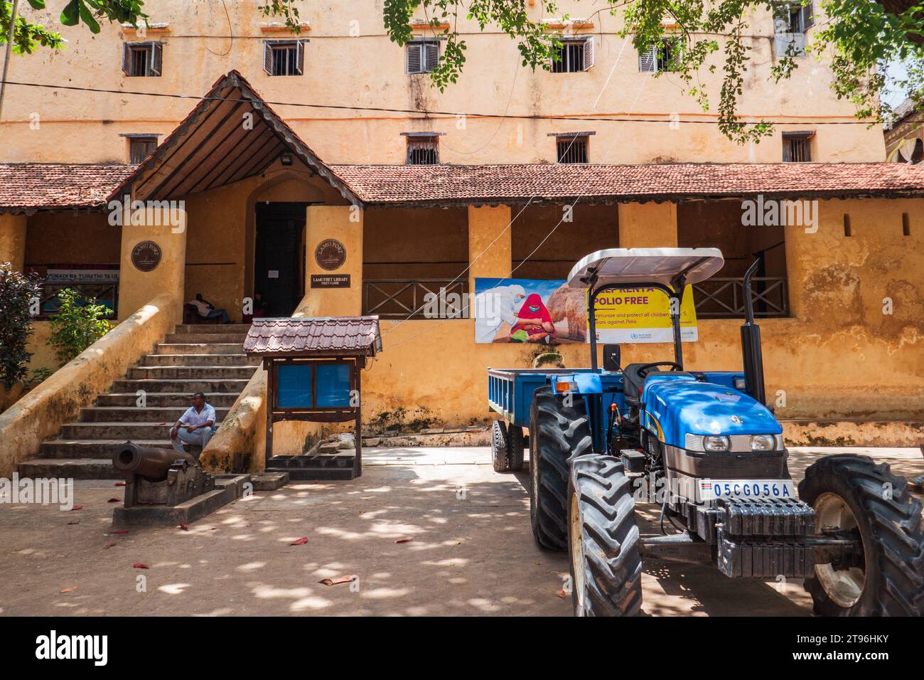 Old town lamu hi-res stock photography and images - Alamy