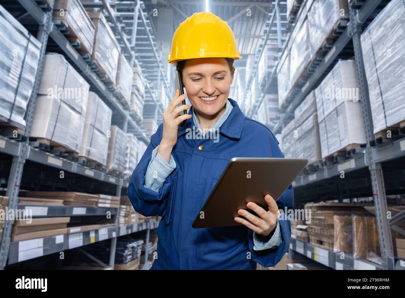 Self-service warehouse in a hardware store Stock Photo - Alamy