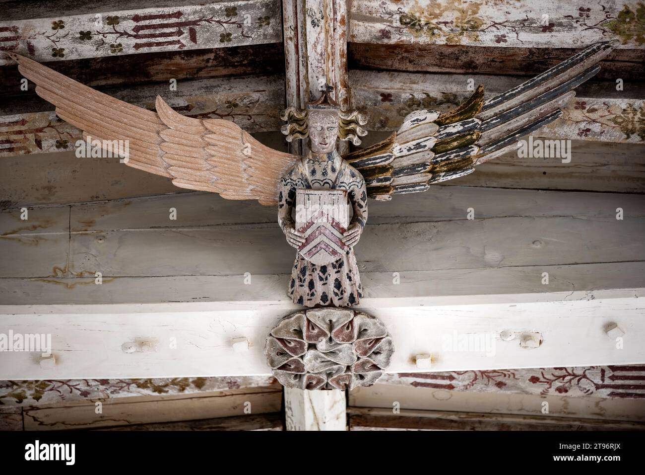 Wooden church roof angels hi-res stock photography and images - Alamy