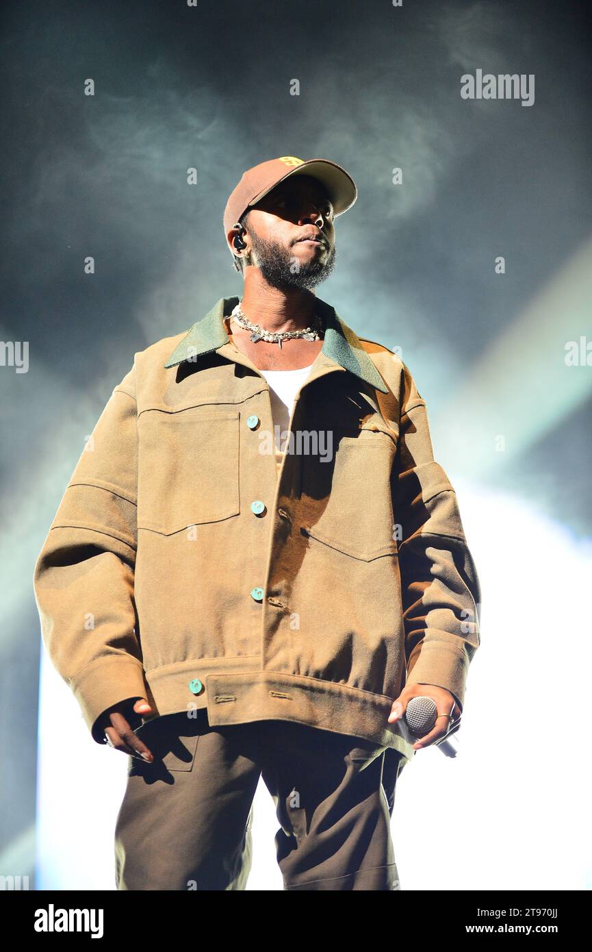 Miami, Florida, USA. 22nd Nov, 2023. 6LACK performs live on stage ...