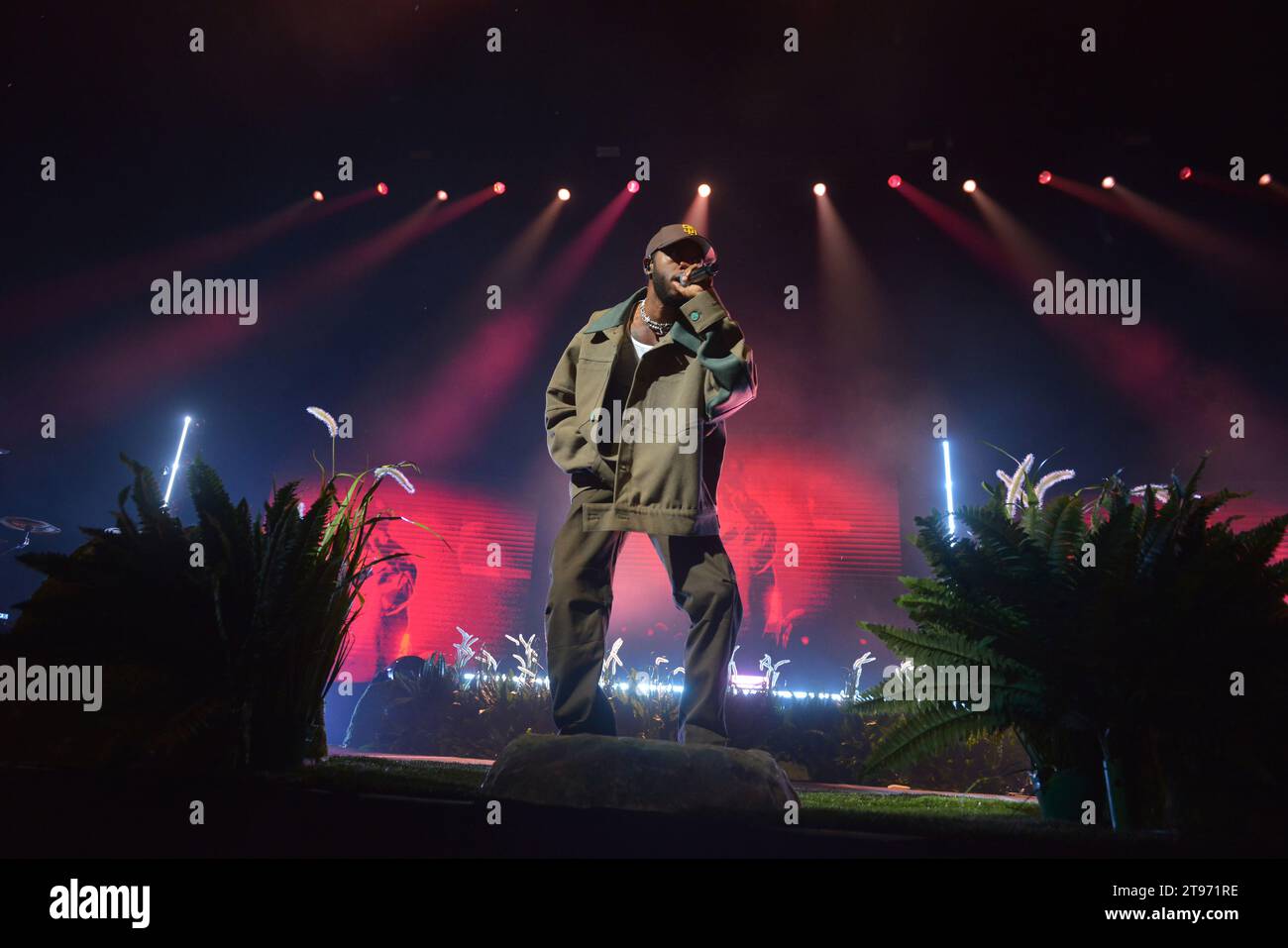 Miami, Florida, USA. 22nd Nov, 2023. 6LACK performs live on stage ...