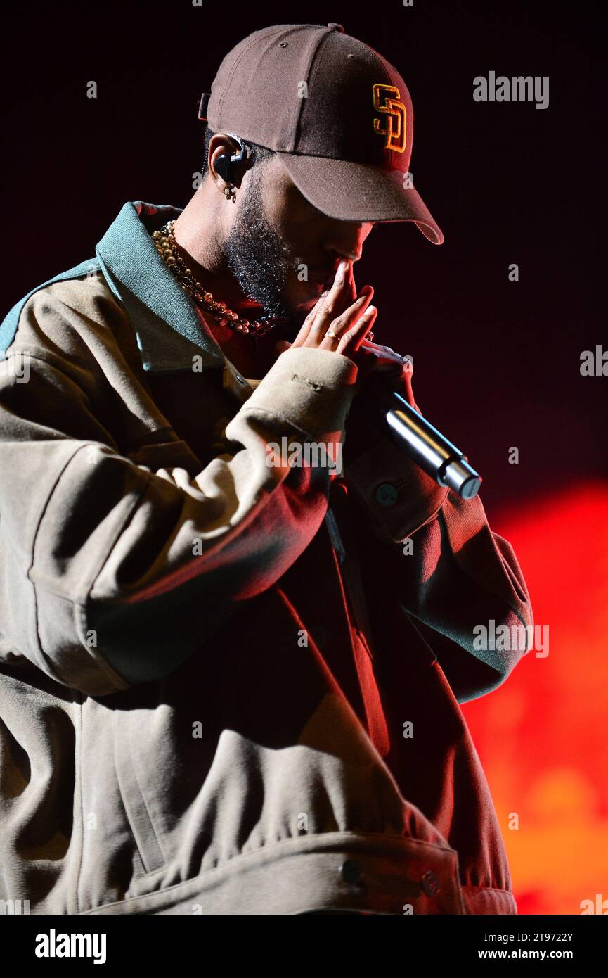 Miami, Florida, USA. 22nd Nov, 2023. 6LACK performs live on stage ...