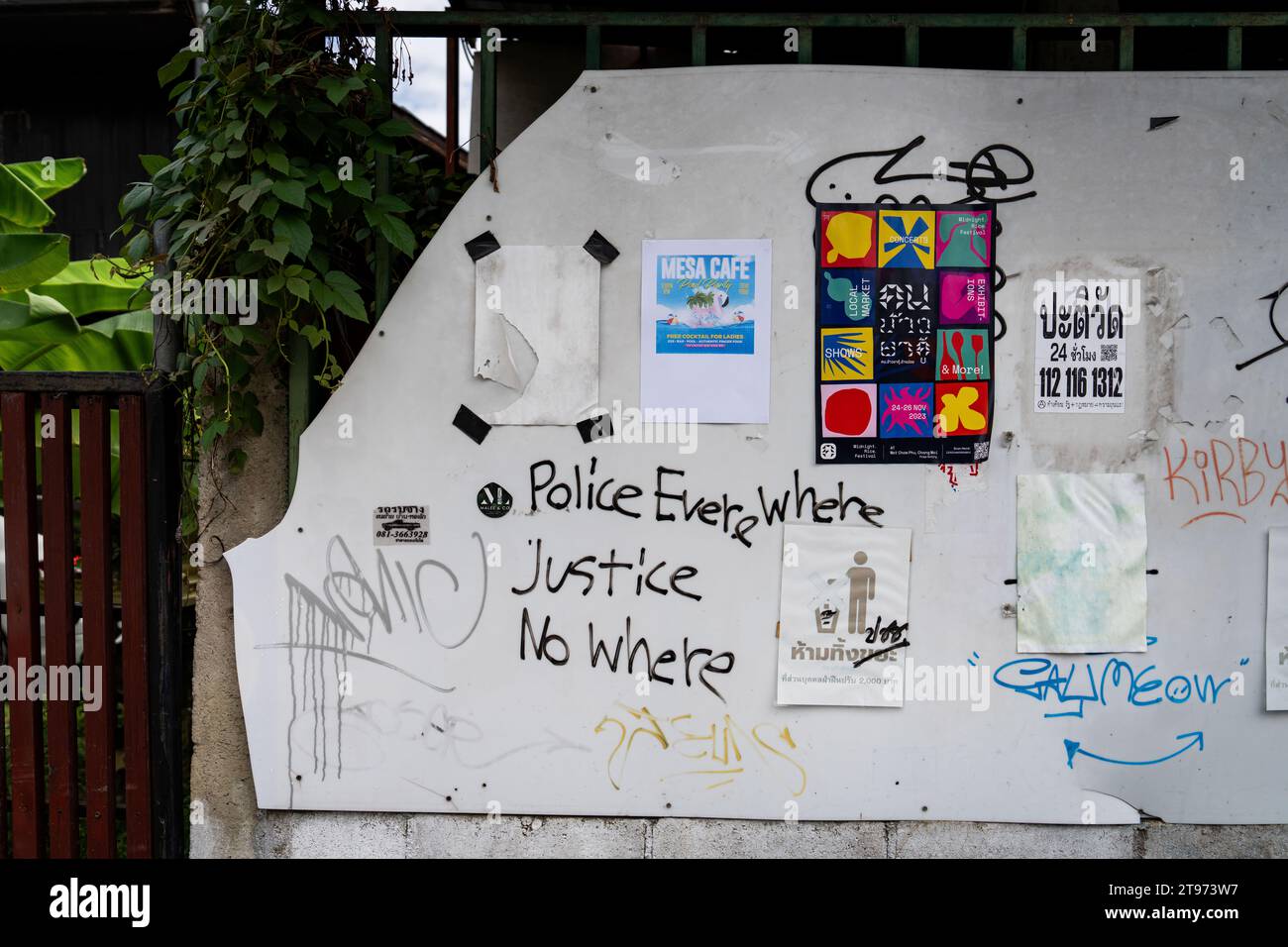 Anti tourism graffiti on wall hi-res stock photography and images - Alamy