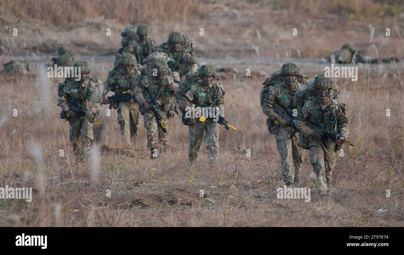 Shikama, Japan. 23rd Nov, 2023. Member of Japan Ground Self-Defense ...