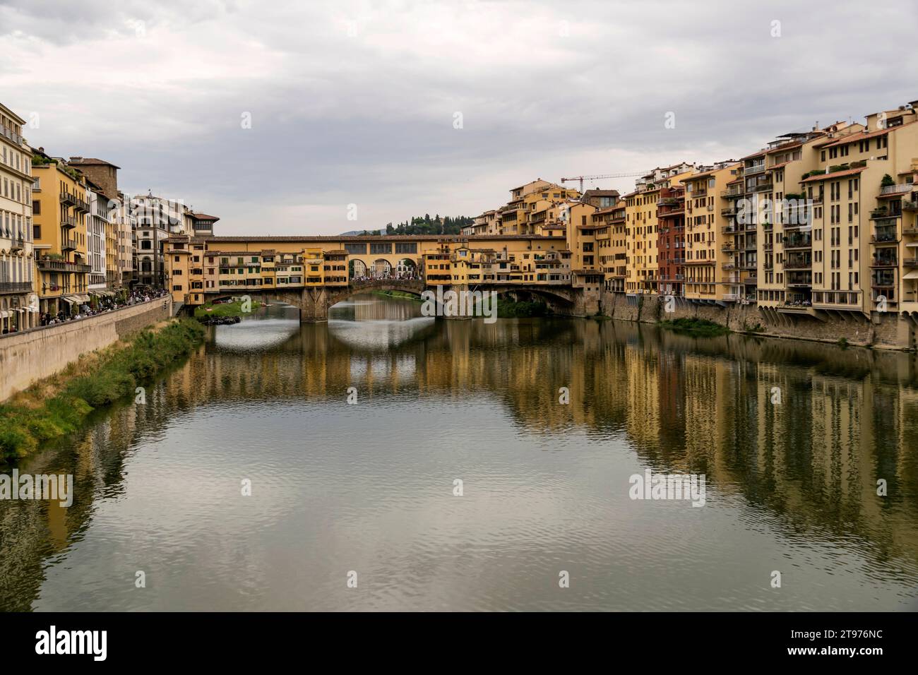 Ponte Vecchio Arch Bridge - Florence - Italy Stock Photo - Alamy