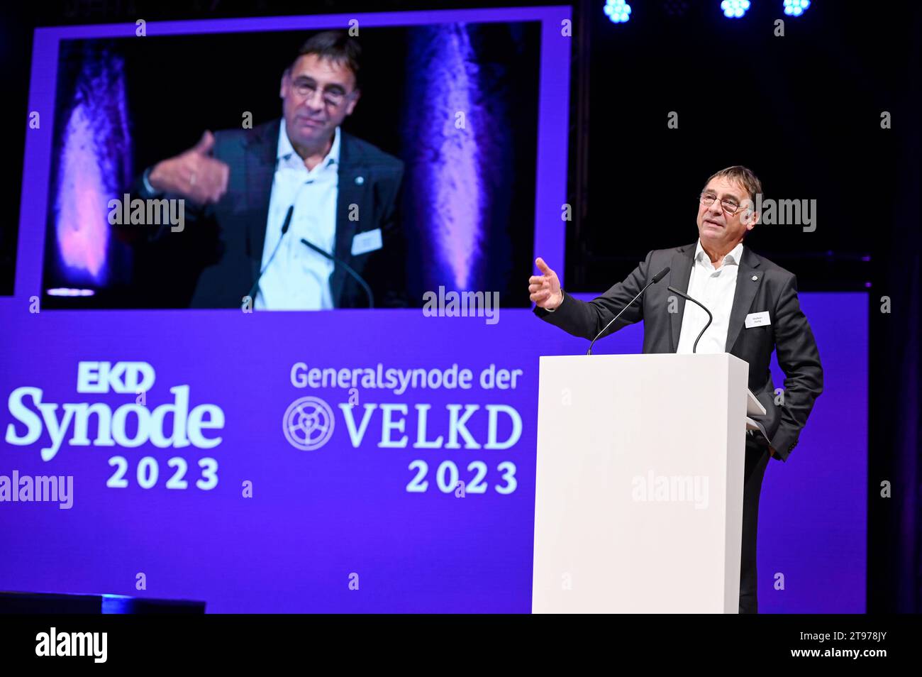 Am Sonntag 12.11.2023 hat in Ulm die Synode der Evangelischen Kirche in ...