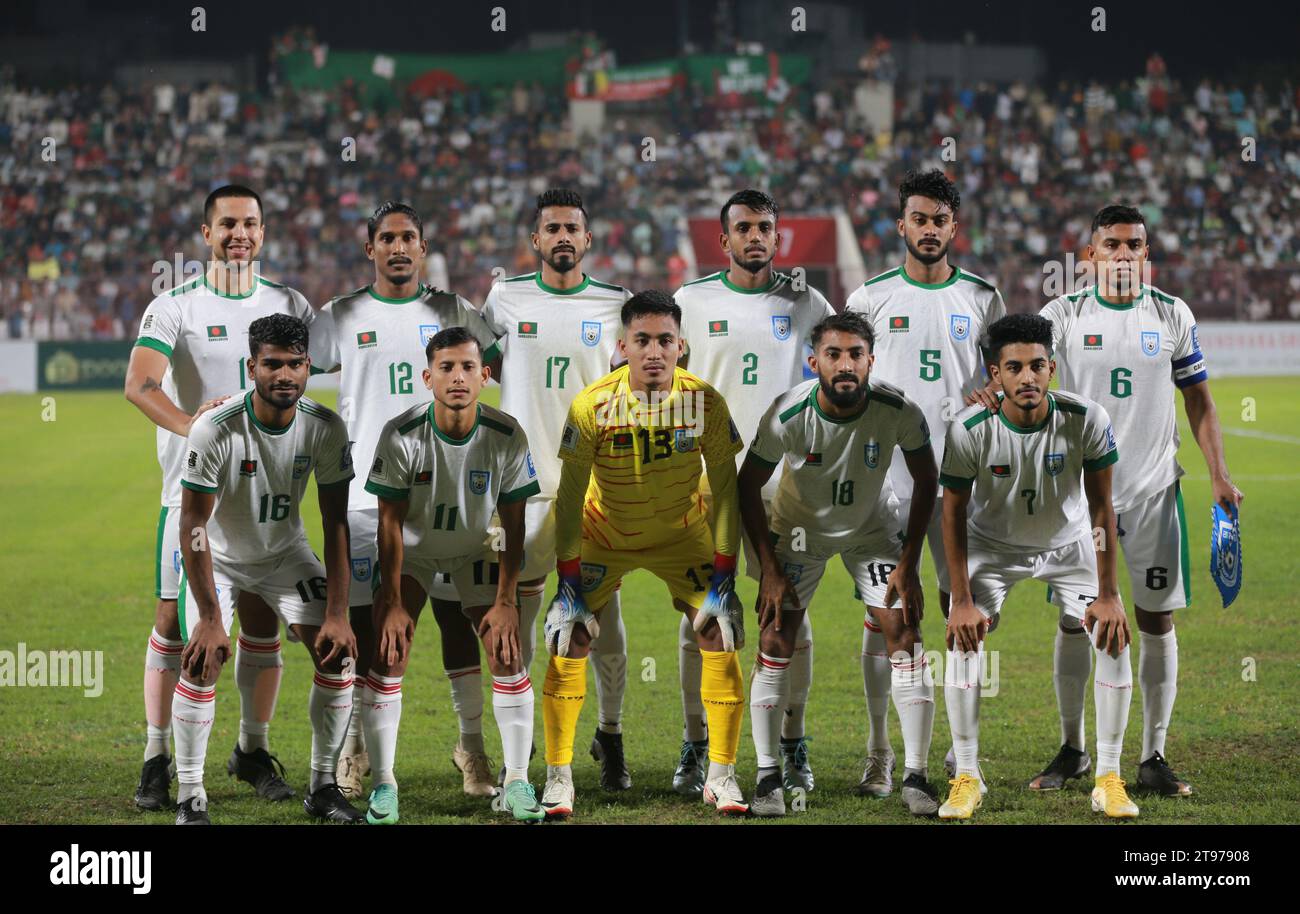 Group photo of Bangladesh National Football Team during the FIFA World ...