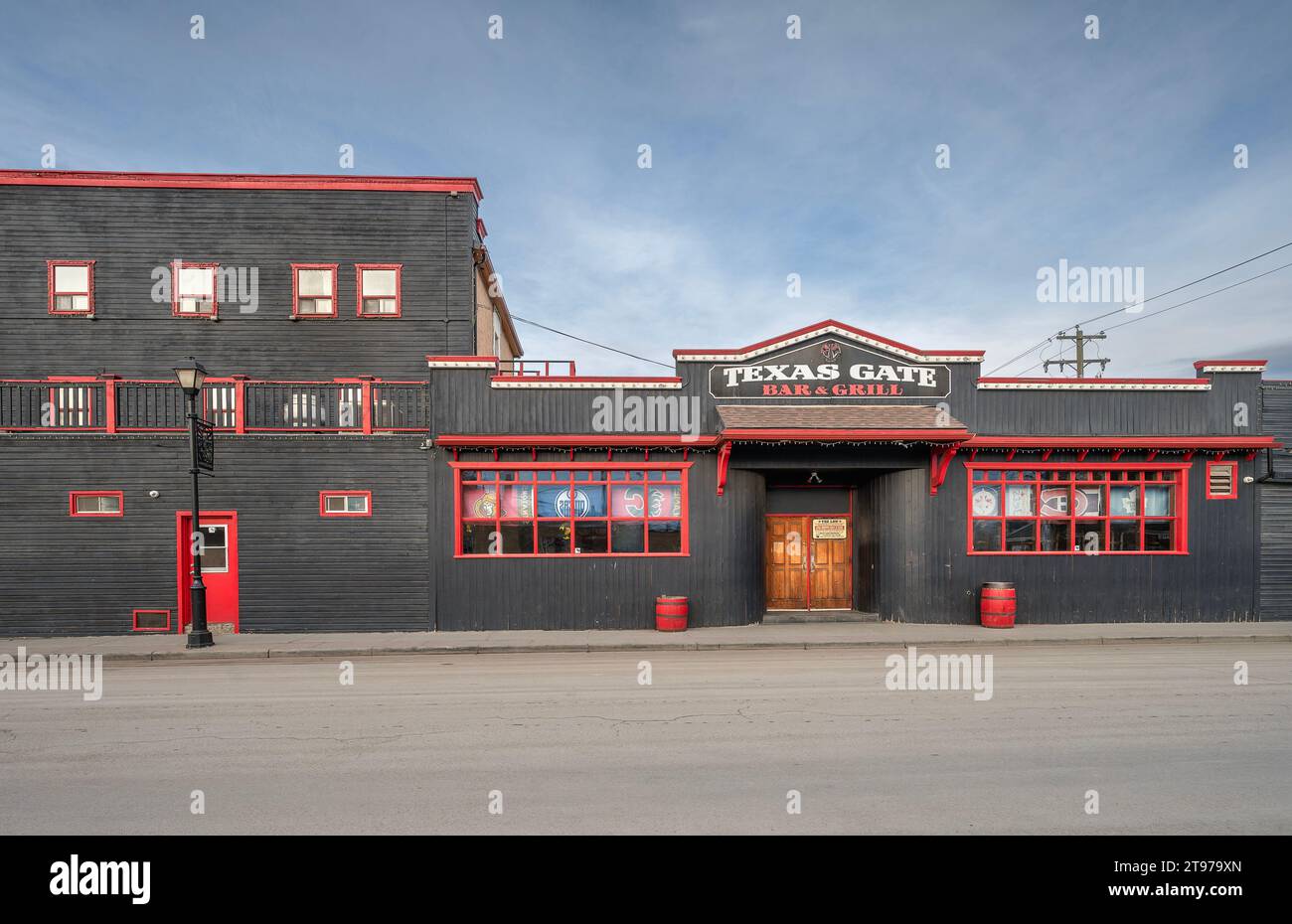 Grill gate bar hi-res stock photography and images - Alamy