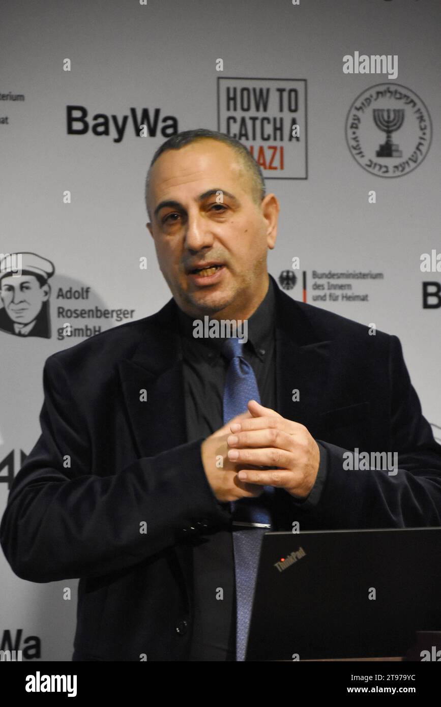 Avner Avraham Kurator und Ehemaliger Agent des Mossad Muenchen 23.11. ...