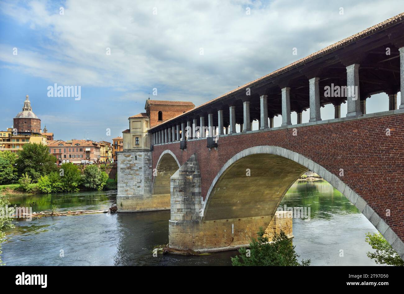 Medieval pavia hi-res stock photography and images - Alamy