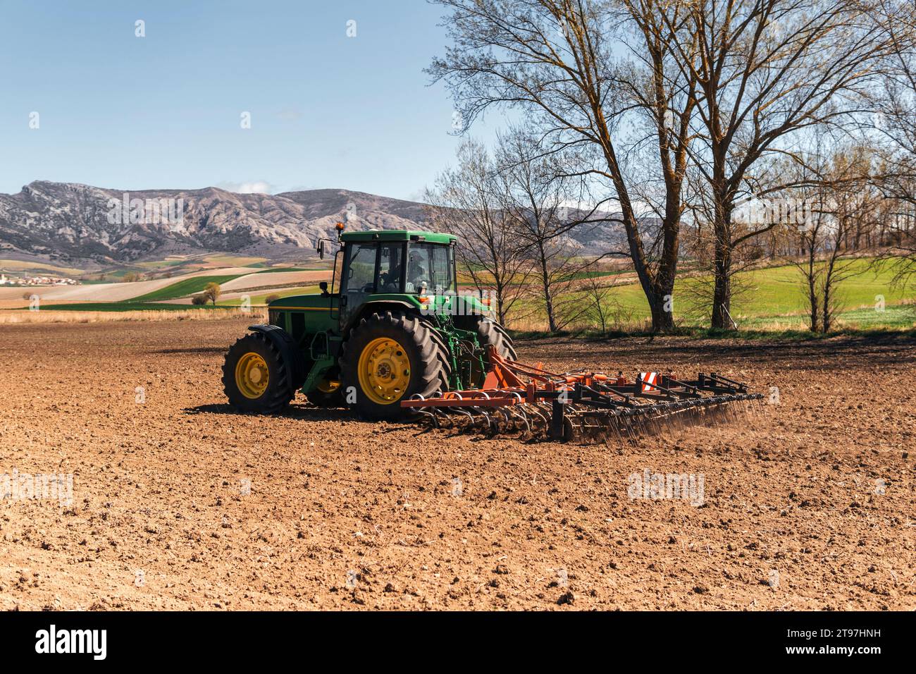 Farmer plowing field hi-res stock photography and images - Alamy