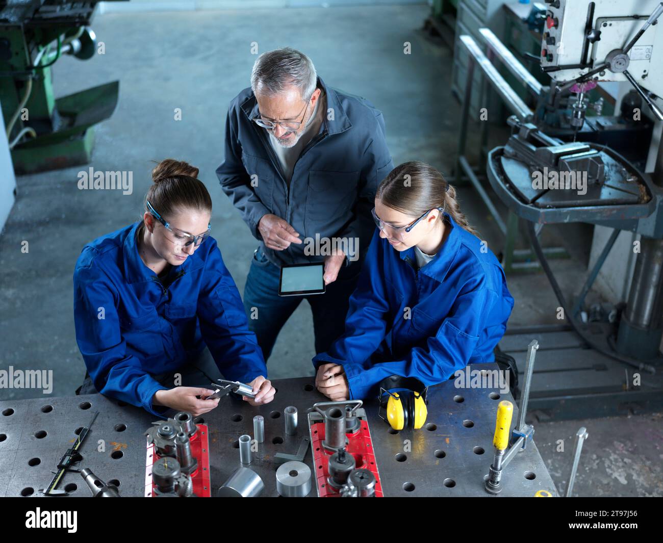 Digital tools in education hi-res stock photography and images - Alamy