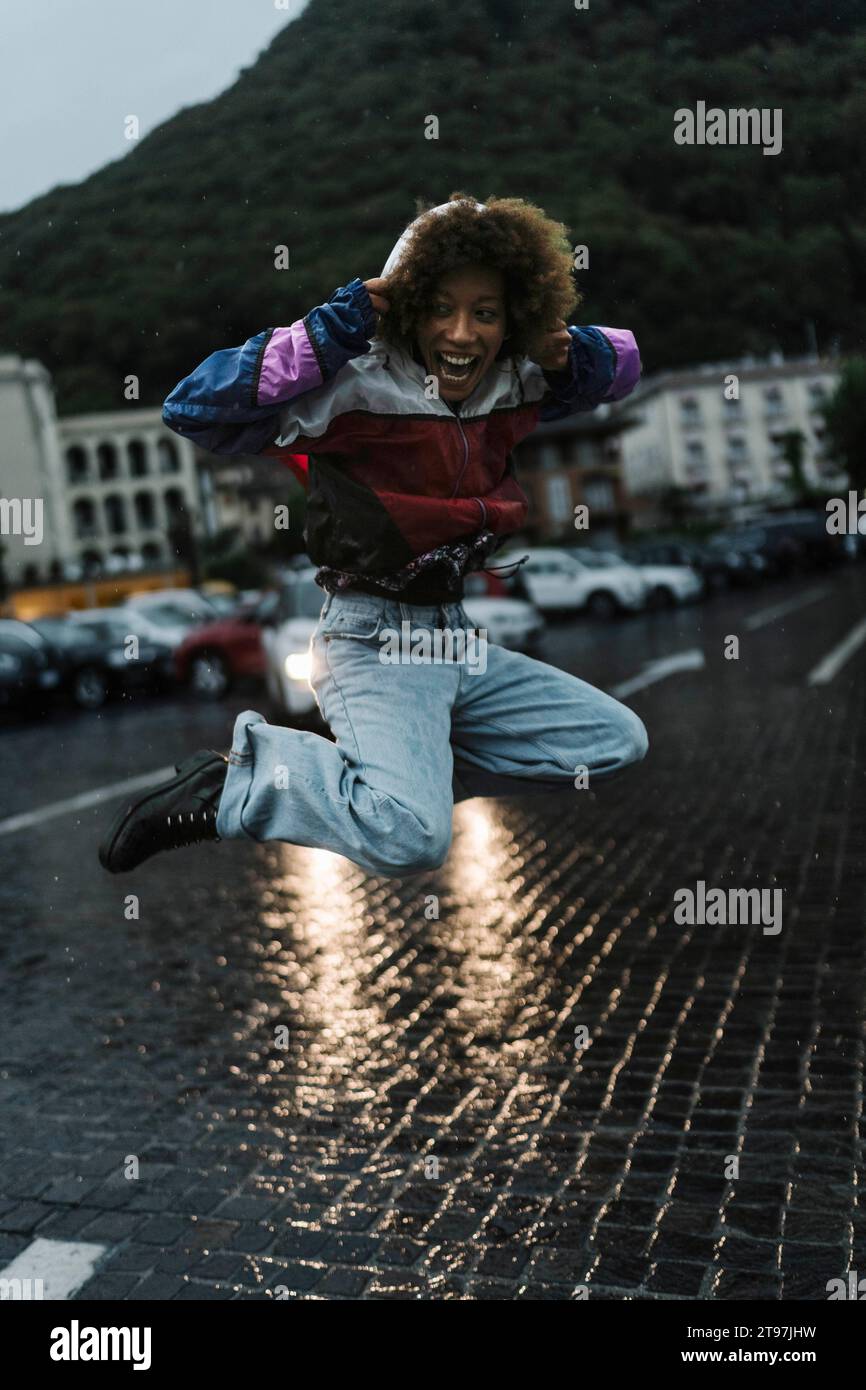 Dancing in the rain woman hi-res stock photography and images - Alamy