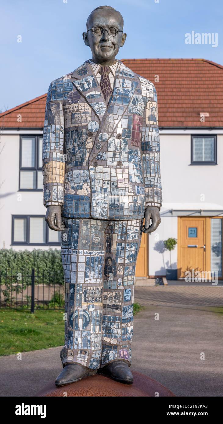 Sculpture of Eric Kirkham Cole by Anne Schwegmann-Fisher on site of old ...