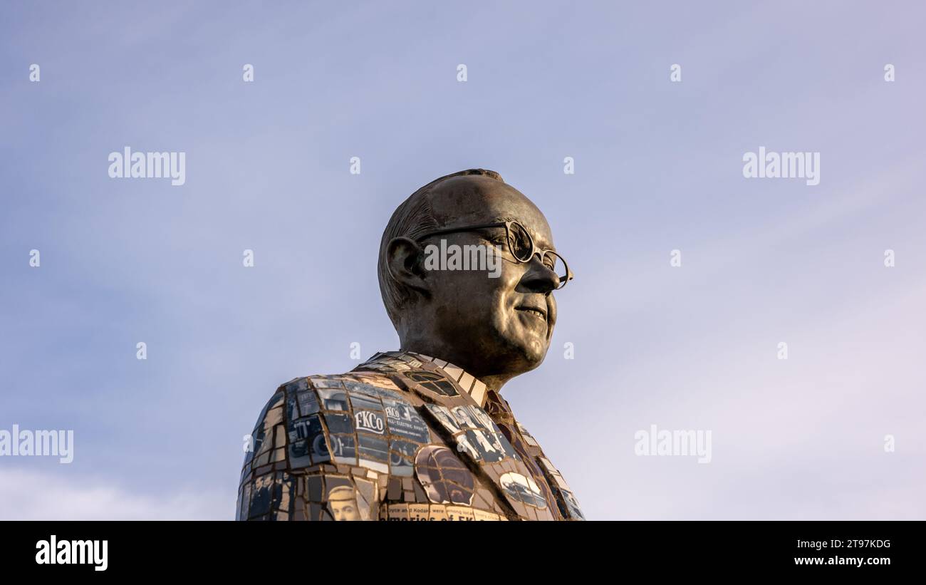 Sculpture of Eric Kirkham Cole by Anne Schwegmann-Fisher on site of old ...