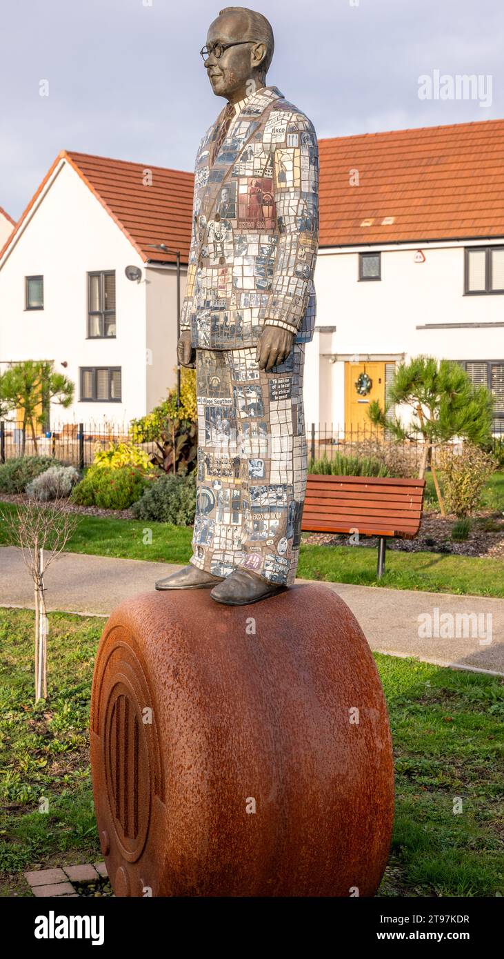 Sculpture of Eric Kirkham Cole by Anne Schwegmann-Fisher on site of old ...