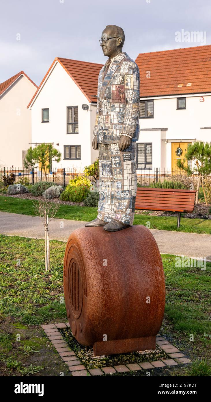 Sculpture of Eric Kirkham Cole by Anne Schwegmann-Fisher on site of old ...
