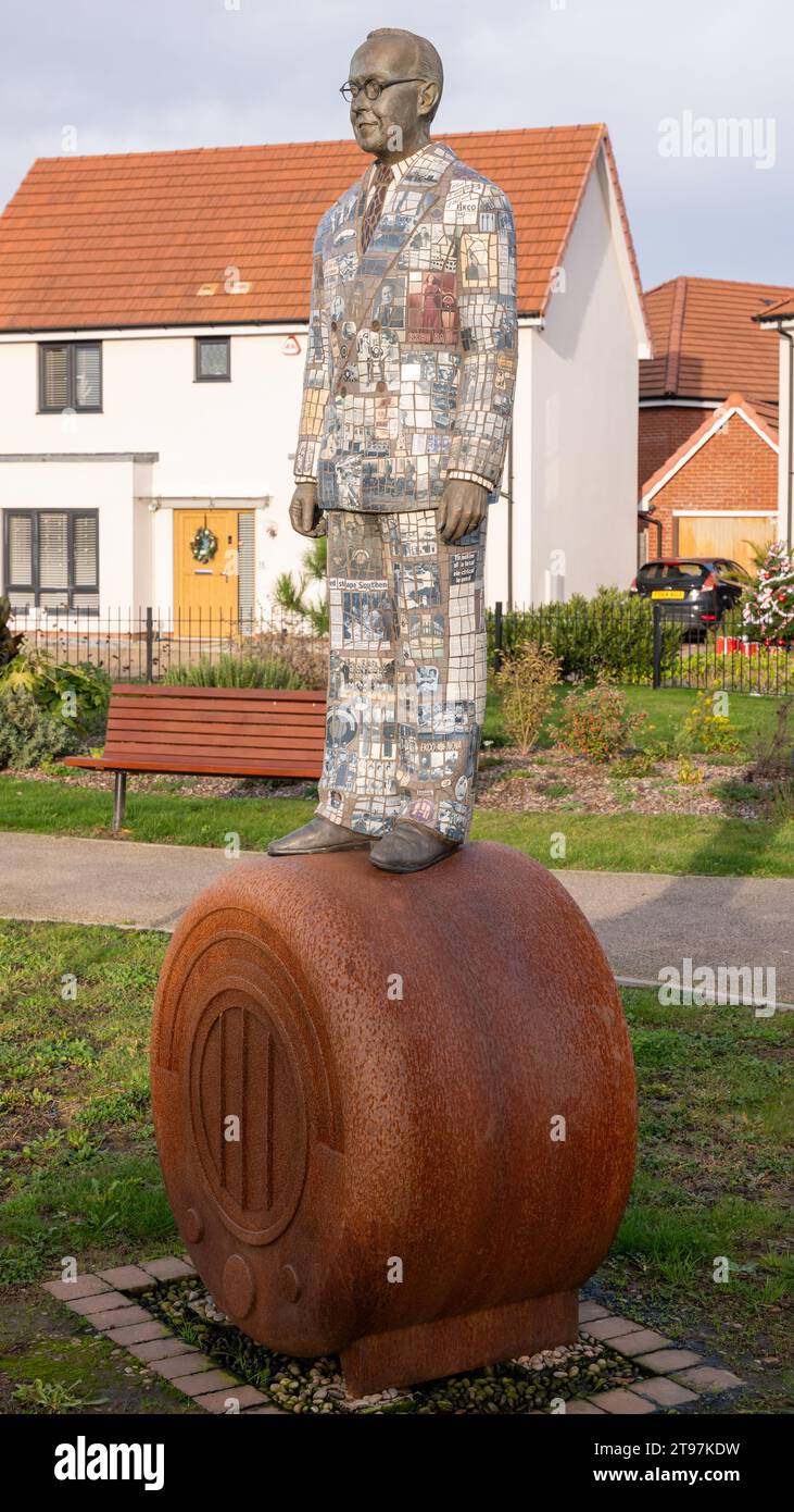 Sculpture of Eric Kirkham Cole by Anne Schwegmann-Fisher on site of old ...