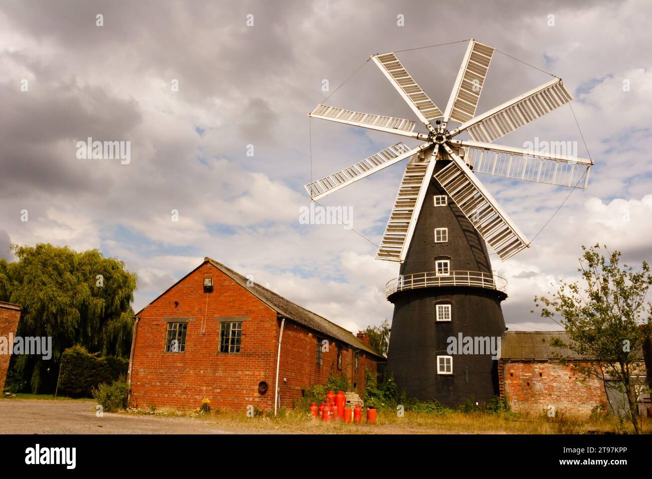 Pocklingtons windmill hi-res stock photography and images - Alamy