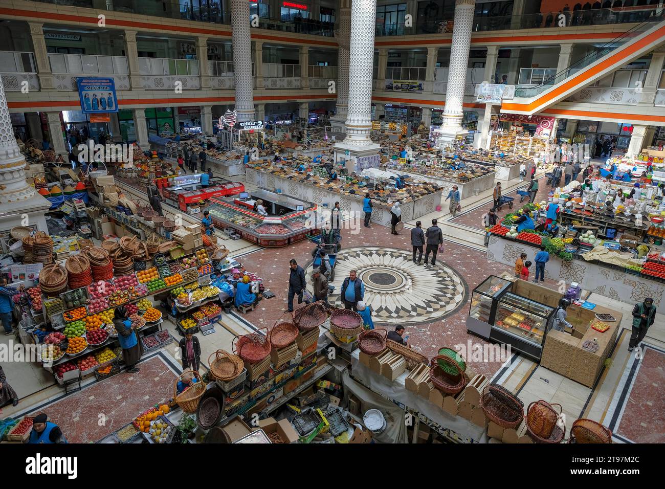 Central market main facade hi-res stock photography and images - Alamy