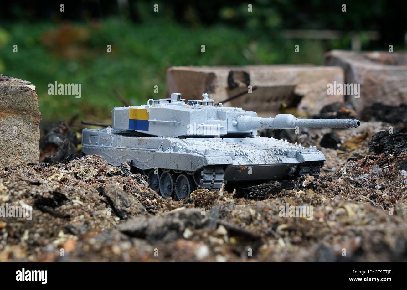 German Leopard 2 tank model in a diorama Stock Photo - Alamy