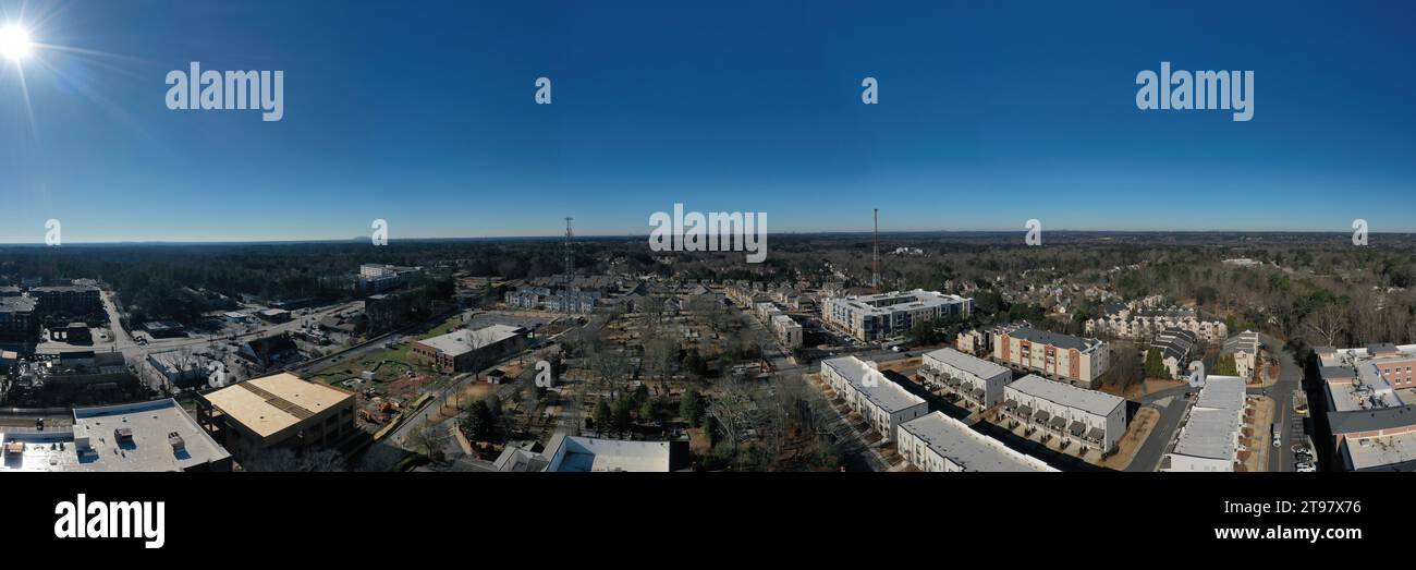 180 degree panoramic aerial view of Duluth downtown district skyline ...