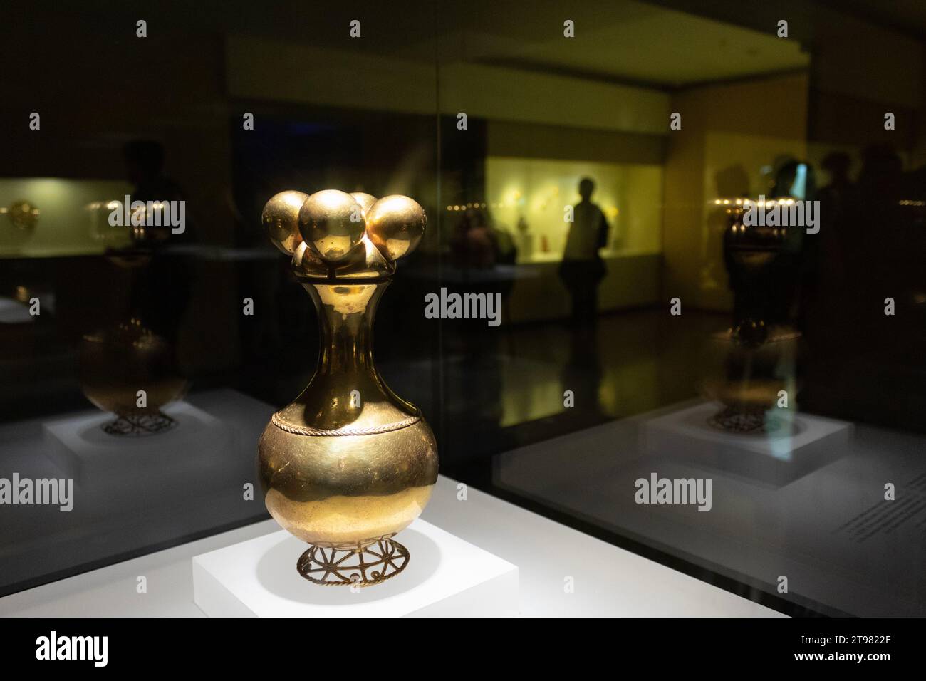 Famous colombian ancient indigenous golden piece named poporo into a ...