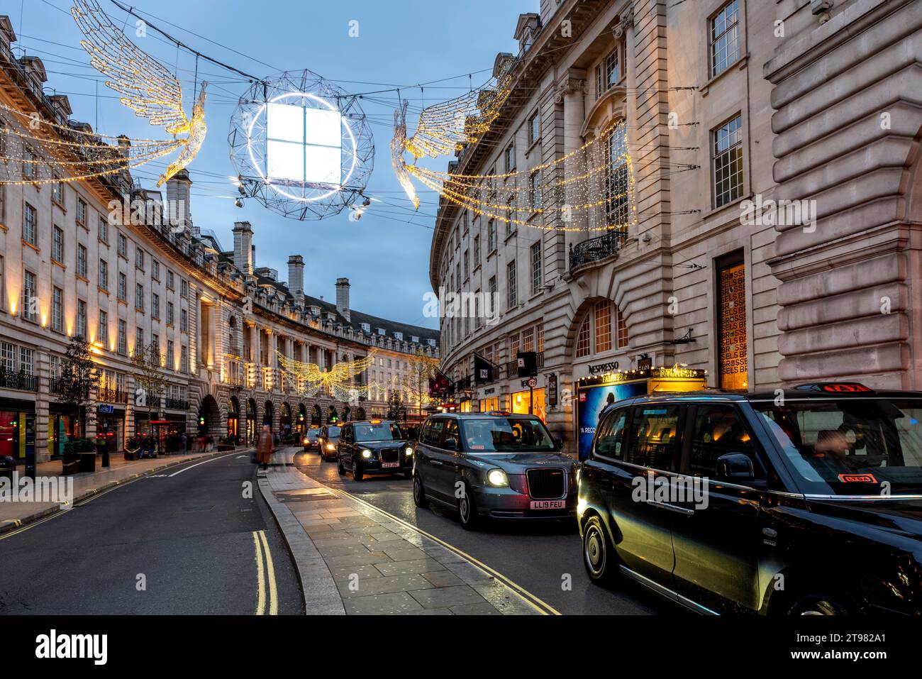 Regent street view hi-res stock photography and images - Alamy