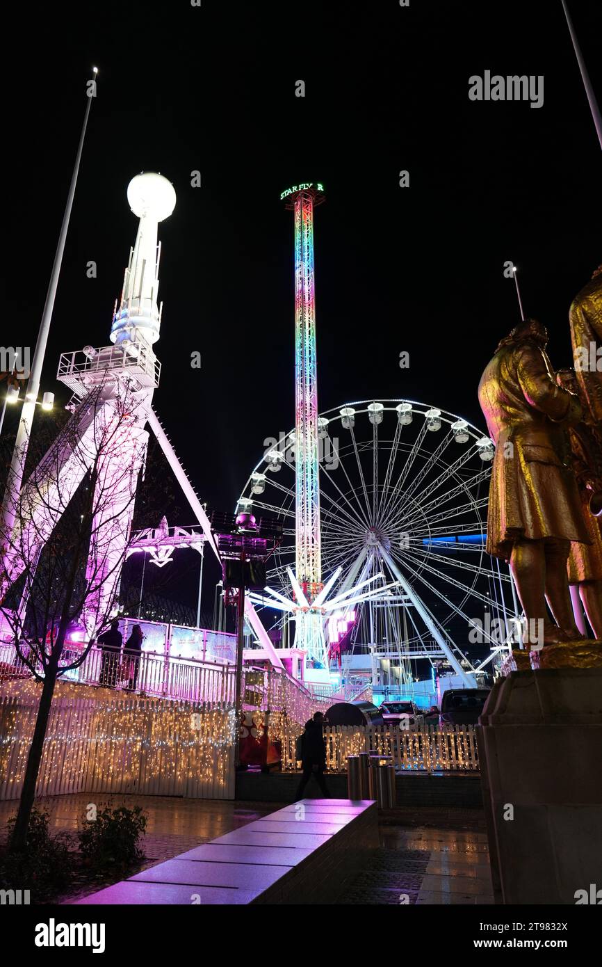 Ferris wheel in Centenary Square, Birmingham Stock Photo - Alamy