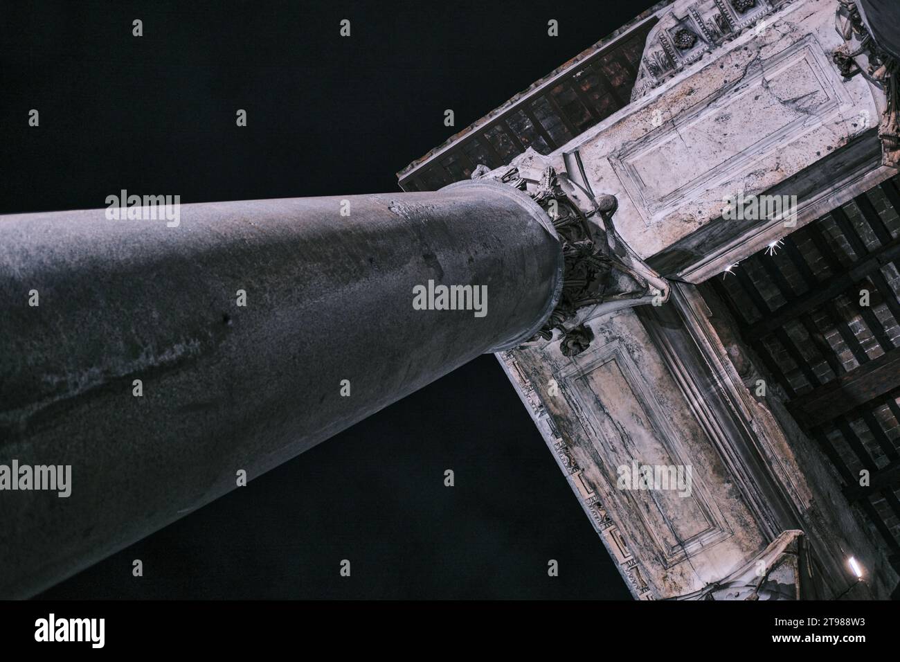 Corinthian column ancient rome hi-res stock photography and images - Alamy