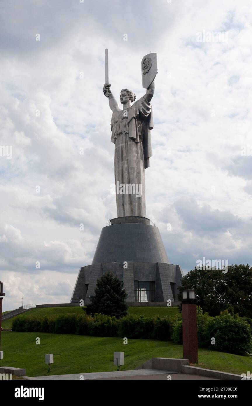 National museum motherland statue hi-res stock photography and images ...