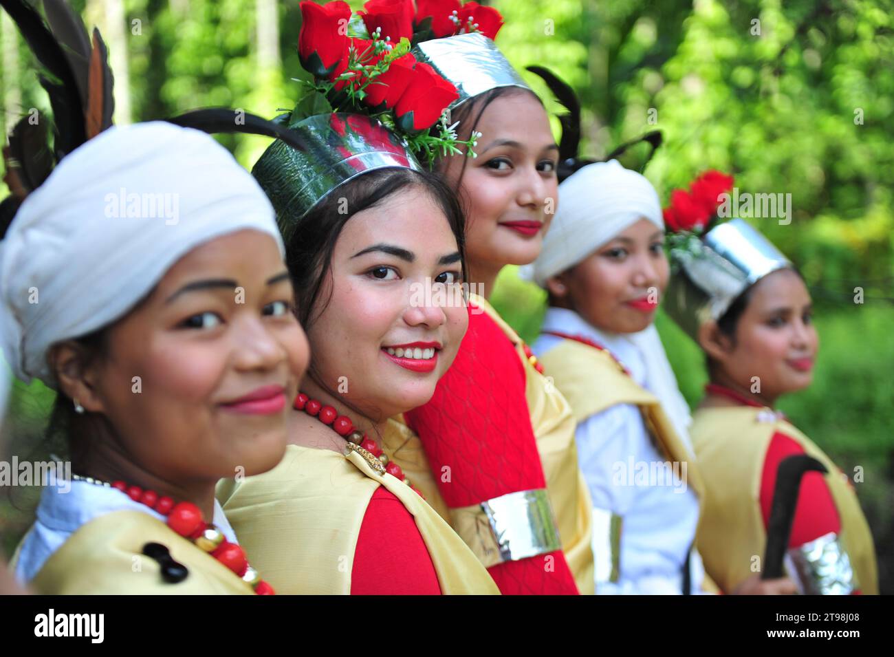 Sylhet, Bangladesh. 23rd November 2023. The Khasi Tribe dressed in ...