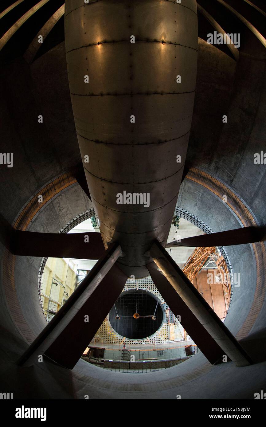 Old wind turbine blades hi-res stock photography and images - Alamy
