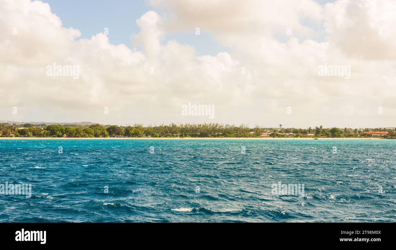 Sandy coastlines of barbados hi-res stock photography and images - Alamy