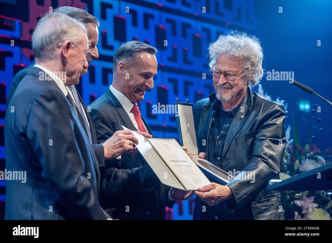Wittlich, Germany. 23rd Nov, 2023. Singer, painter and author Wolfgang ...