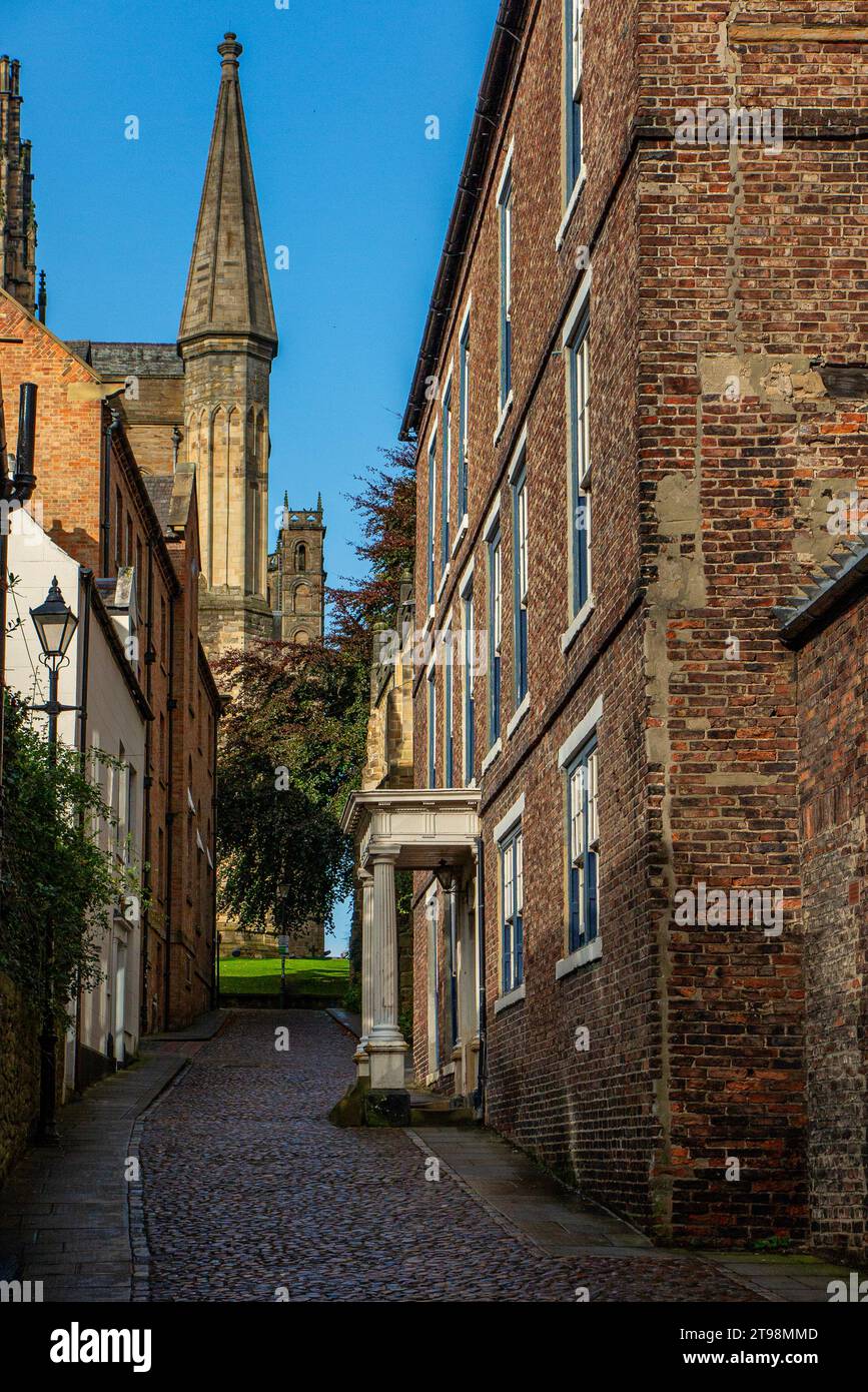 The approach to the cathedral in Durham City Centre Stock Photo - Alamy