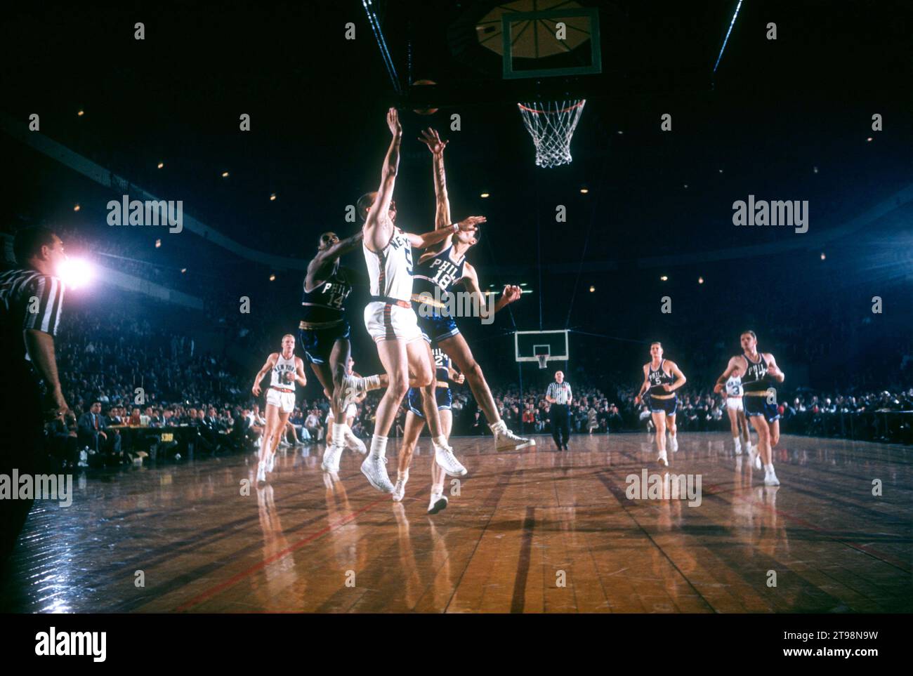 Guy sparrow hi-res stock photography and images - Alamy