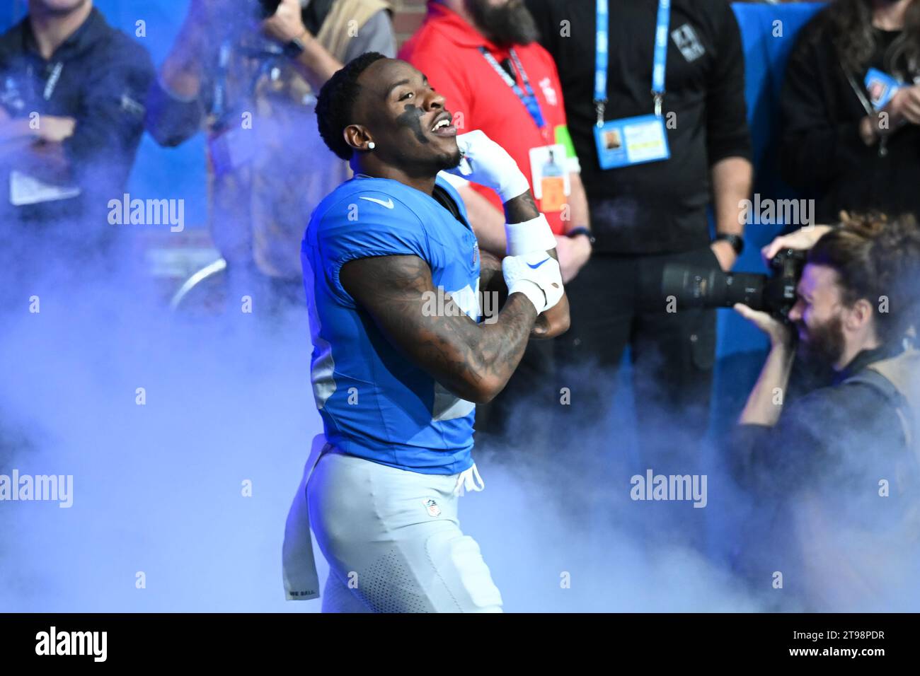 DETROIT, MI - NOVEMBER 23: Detroit Lions CB (23) Jerry Jacobs enters ...
