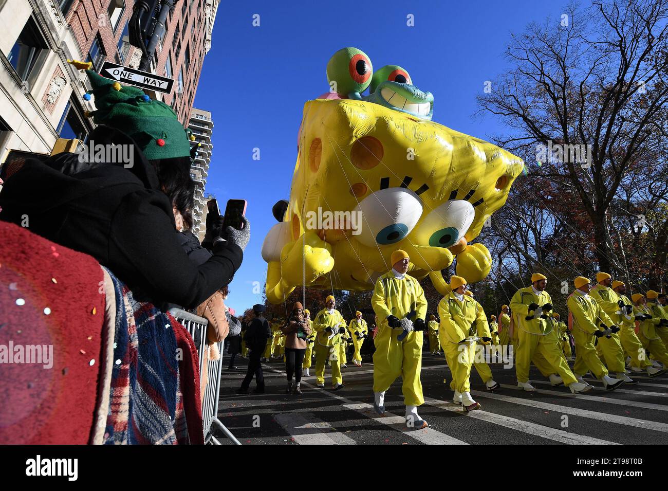 Spongebob 2023 hi-res stock photography and images - Alamy