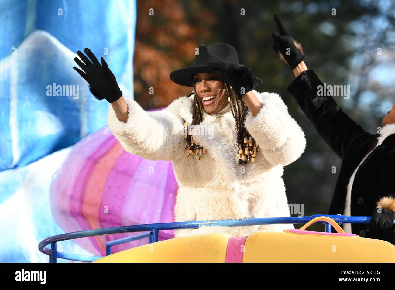 New York, USA. 23rd Nov, 2023. Rhona Bennett of En Vogue rides on a ...