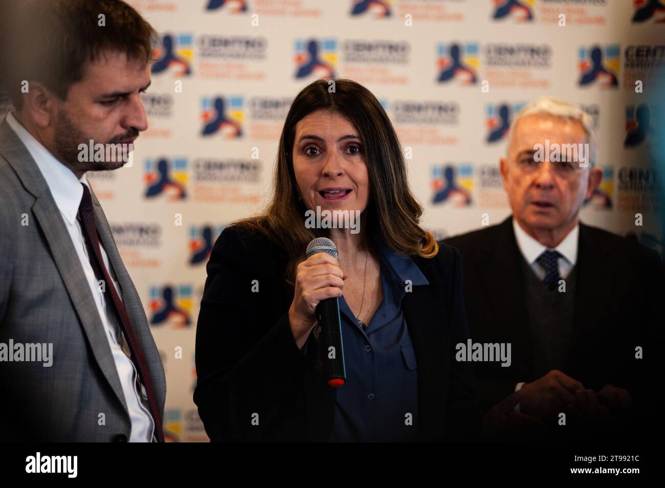 Andres forero hi-res stock photography and images - Alamy