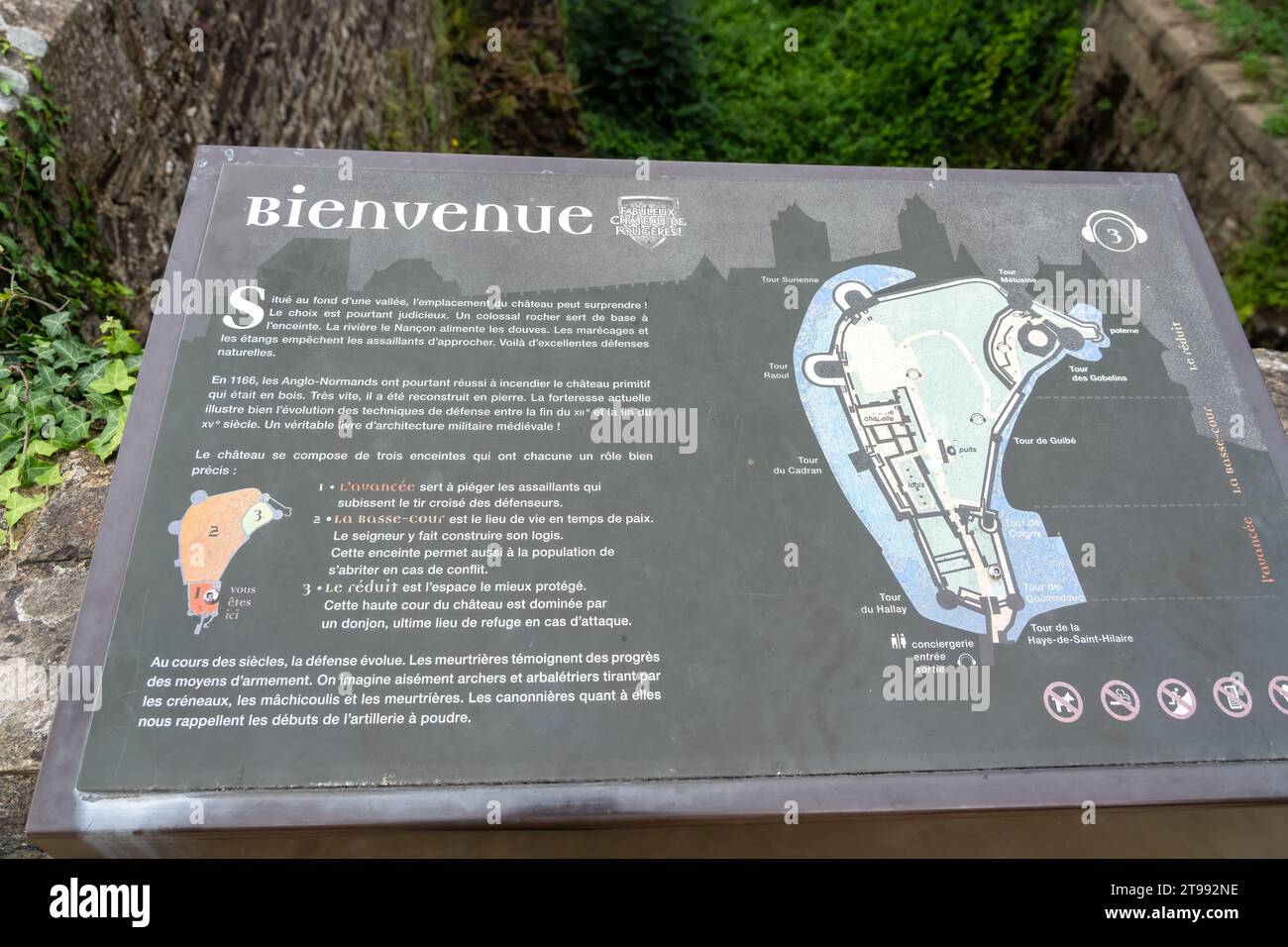 welcome to the castle signage, medieval castle, the Chateau de Fougeres ...