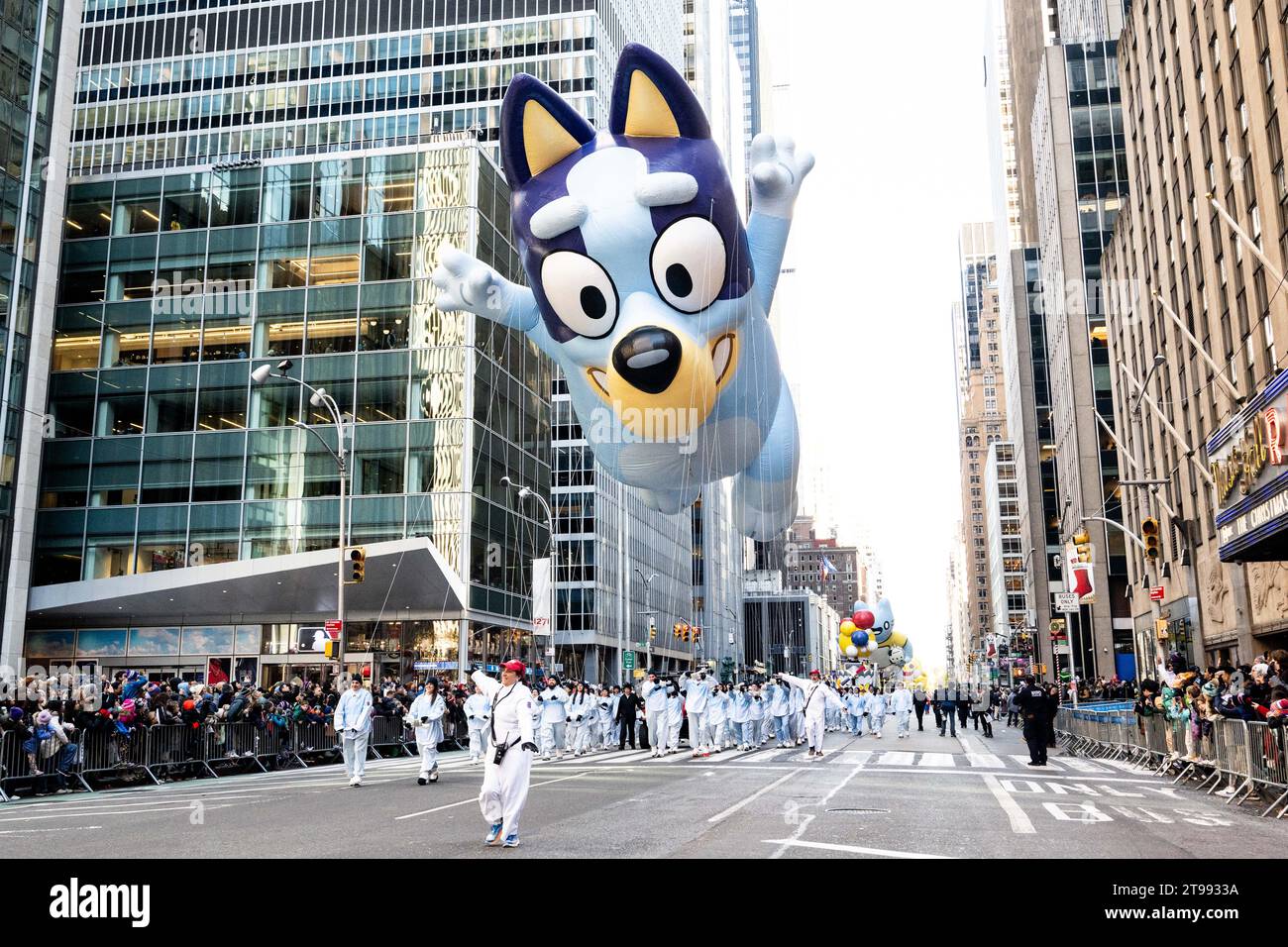 Bluey balloon hi-res stock photography and images - Alamy
