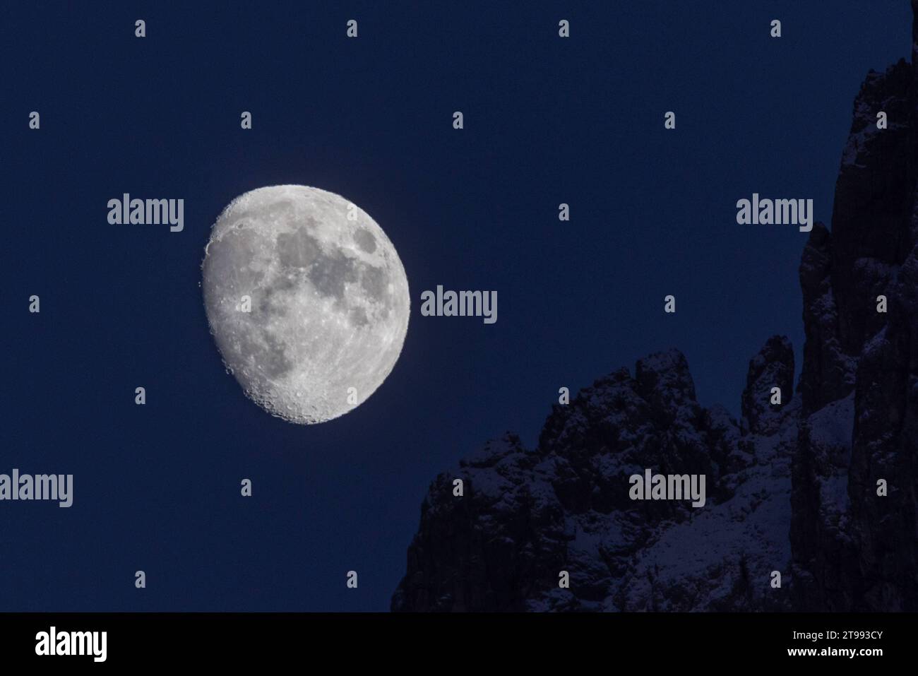 Wetterfeatures hi-res stock photography and images - Alamy