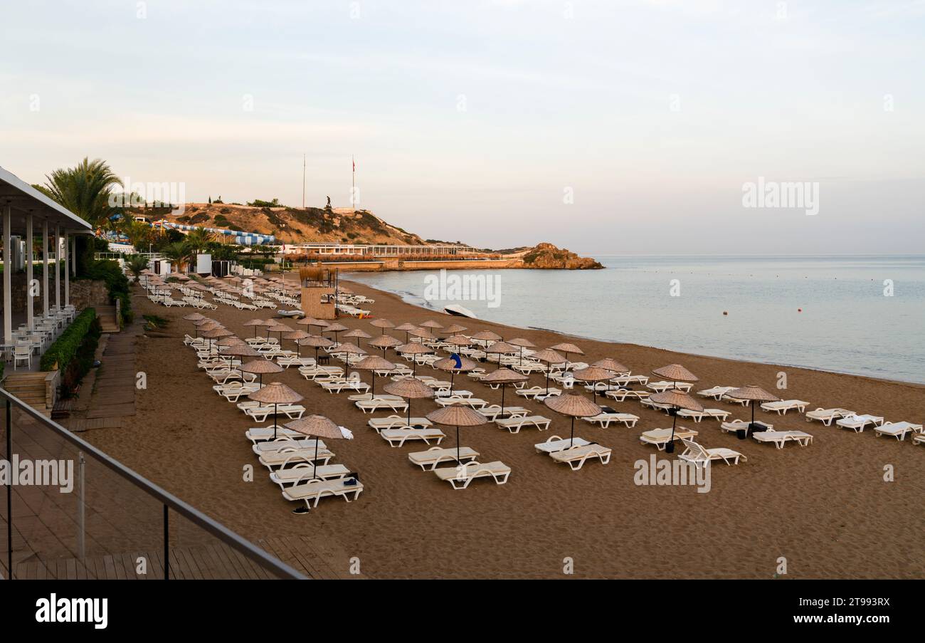 Early in the morning, before tourists come to the beach to sunbathe ...