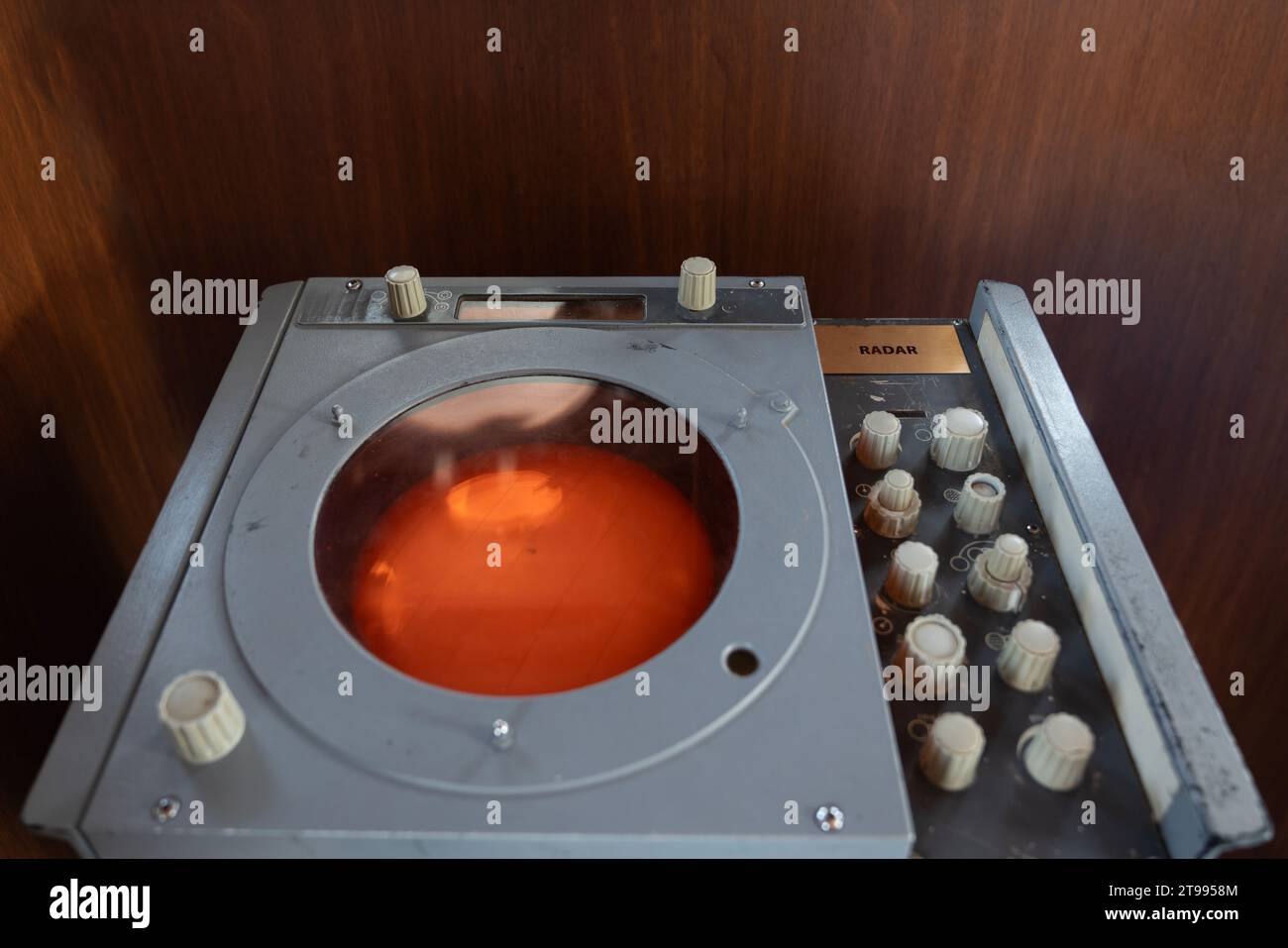 Old type radar machine used on ships Stock Photo - Alamy