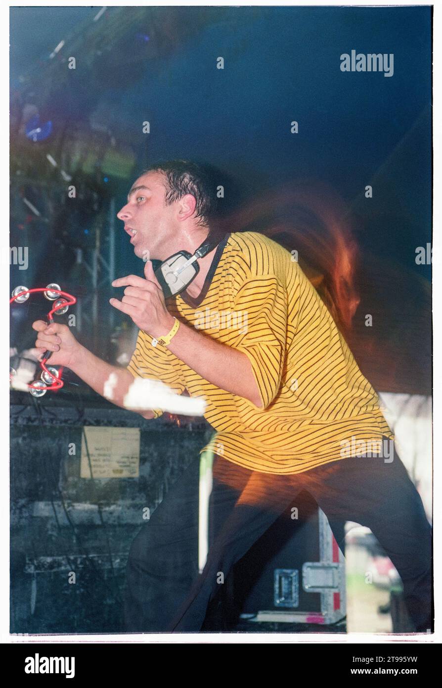 UNDERWORLD, ESSENTIAL FESTIVAL, BRIGHTON, 1996: Singer Karl Hyde of ...