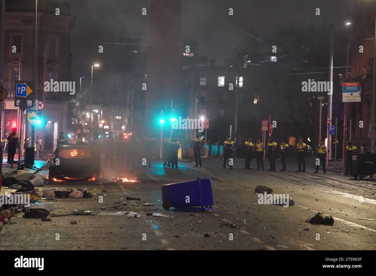 The scene on Parnell Street in Dublin city centre after violent scenes ...